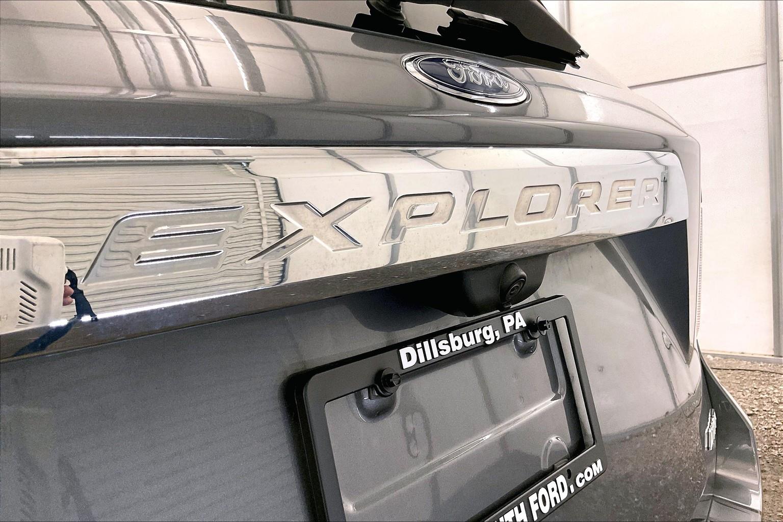 2021 Ford Explorer XLT - Bob Ruth Ford