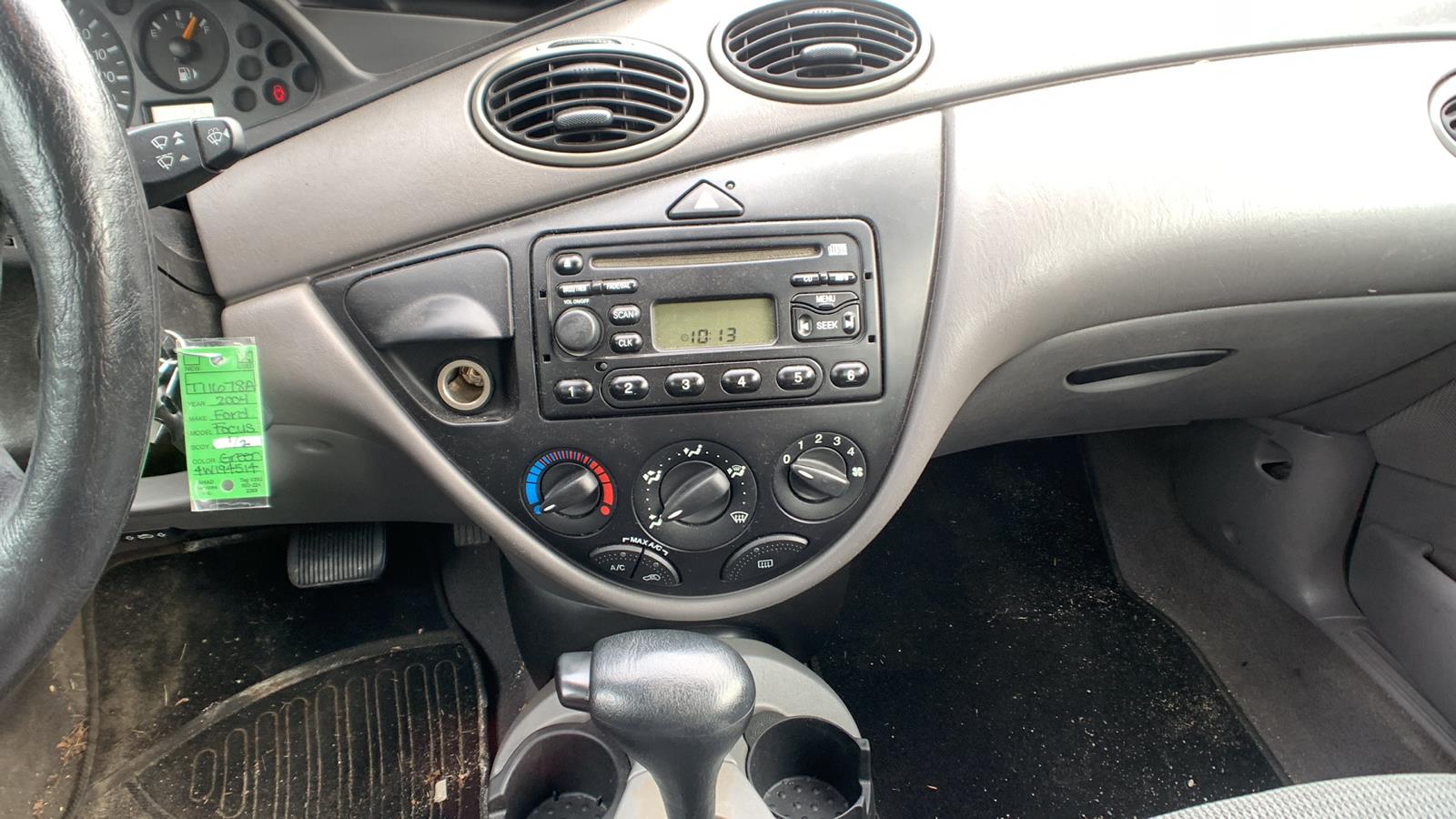 2004 Ford Focus Interior